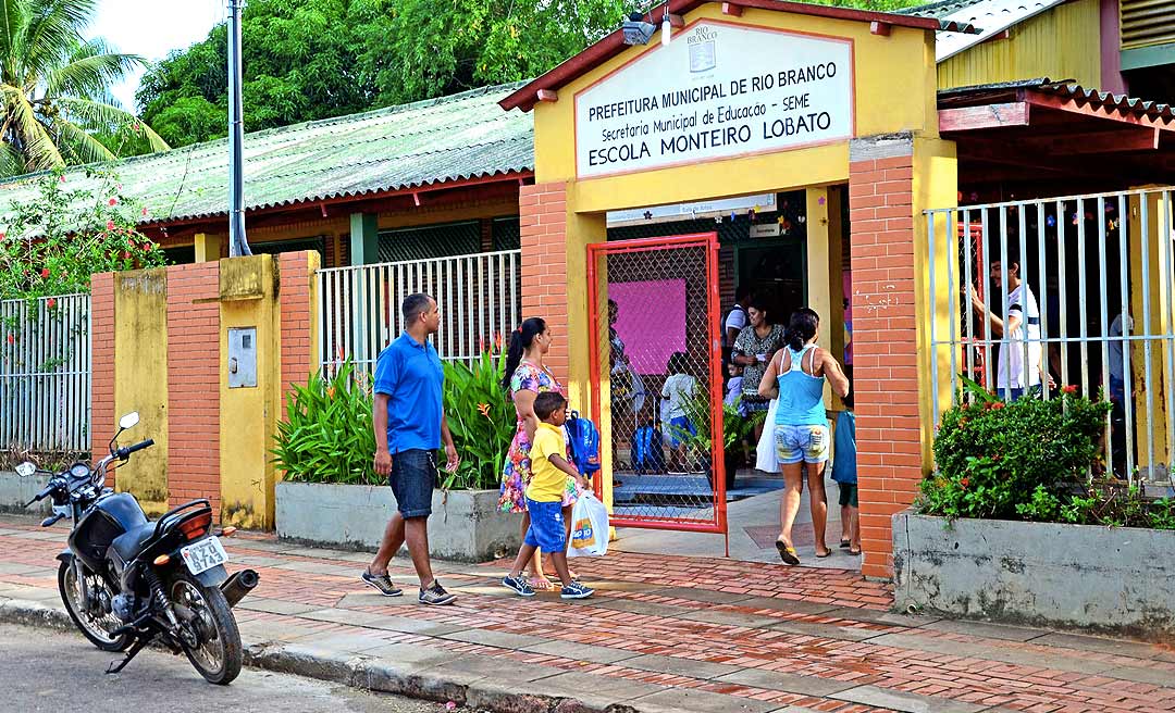 Prefeita Socorro Neri Dá Início Ao Ano Letivo Nas Escolas Municipais