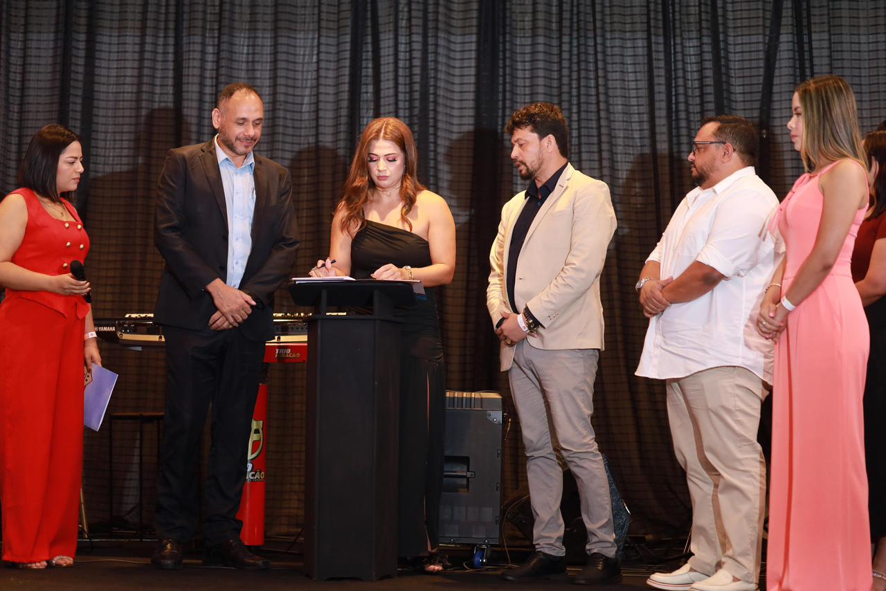 Arquitetos e urbanistas do Iteracre são homenageados durante solenidade ...